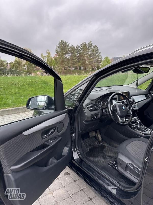 Black BMW 220 2015 in Telschi, with an engine capacity of 2.00 L and mileage of 322 thousand km for 9200 €, photo 10 on AUTOMOTO.COM.LV