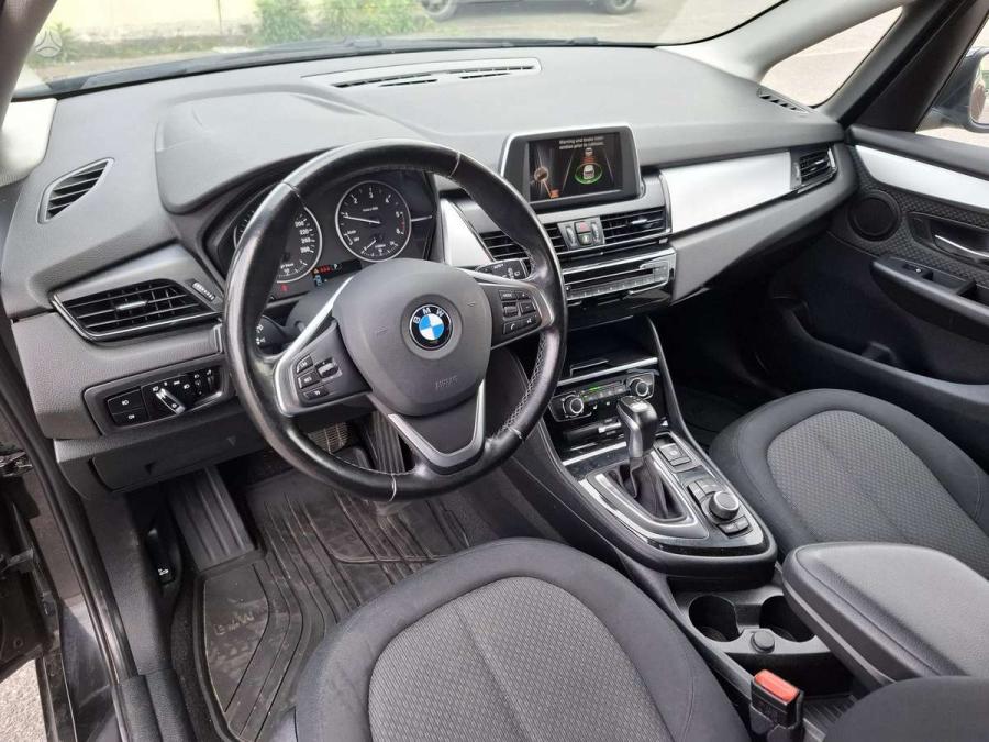Melns BMW 220 2015 Viļņa, ar dzinēja tilpumu 2.00 L un nobraukumu 270 tūkst. km par 6400 €, foto 11 vietnē AUTOMOTO.COM.LV