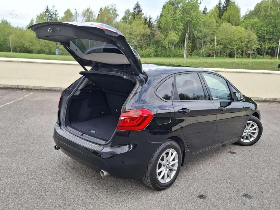 Melns BMW 220 2015 Viļņa, ar dzinēja tilpumu 2.00 L un nobraukumu 270 tūkst. km par 6400 €, foto 26 vietnē AUTOMOTO.COM.LV