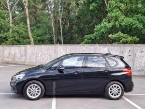 Melns BMW 220 2015 Viļņa, ar dzinēja tilpumu 2.00 L un nobraukumu 270 tūkst. km par 6200 €, foto 5 vietnē AUTOMOTO.COM.LV