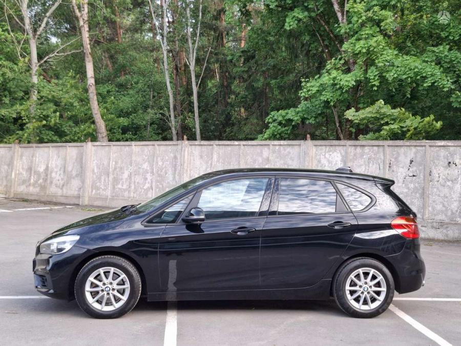 Melns BMW 220 2015 Viļņa, ar dzinēja tilpumu 2.00 L un nobraukumu 270 tūkst. km par 6200 €, foto 5 vietnē AUTOMOTO.COM.LV