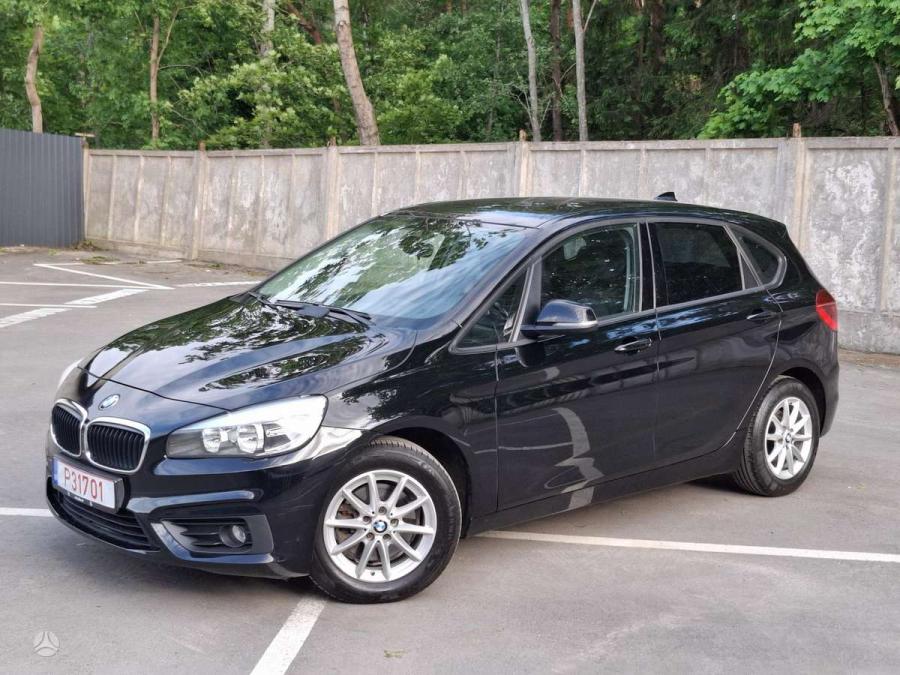 Melns BMW 220 2015 Viļņa, ar dzinēja tilpumu 2.00 L un nobraukumu 270 tūkst. km par 6200 €, foto 6 vietnē AUTOMOTO.COM.LV