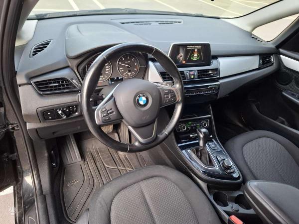 Melns BMW 220 2015 Viļņa, ar dzinēja tilpumu 2.00 L un nobraukumu 270 tūkst. km par 6200 €, foto 10 vietnē AUTOMOTO.COM.LV