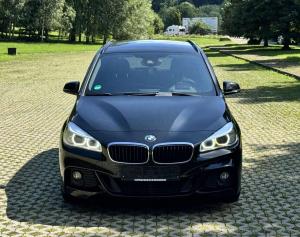 Black BMW 220 2015 in Vilnius, with an engine capacity of 2.00 L and mileage of 290 thousand km for 9850 €, photo 5 on AUTOMOTO.COM.LV
