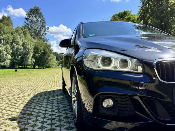 Melns BMW 220 2015 Viļņa, ar dzinēja tilpumu 2.00 L un nobraukumu 290 tūkst. km par 9850 €, foto 8 vietnē AUTOMOTO.COM.LV