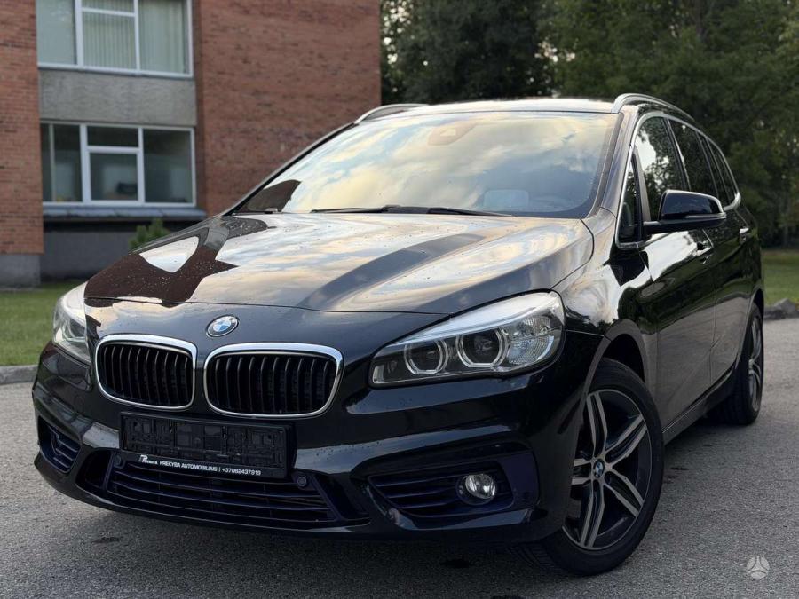Black BMW 220 2015 in Rokiskis, with an engine capacity of 2.00 L and mileage of 219 thousand km for 8650 €, photo 1 on AUTOMOTO.COM.LV