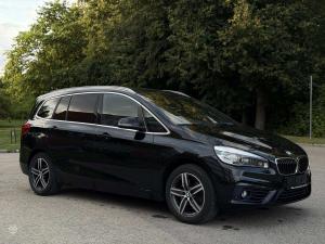 Black BMW 220 2015 in Rokiskis, with an engine capacity of 2.00 L and mileage of 219 thousand km for 8650 €, photo 9 on AUTOMOTO.COM.LV