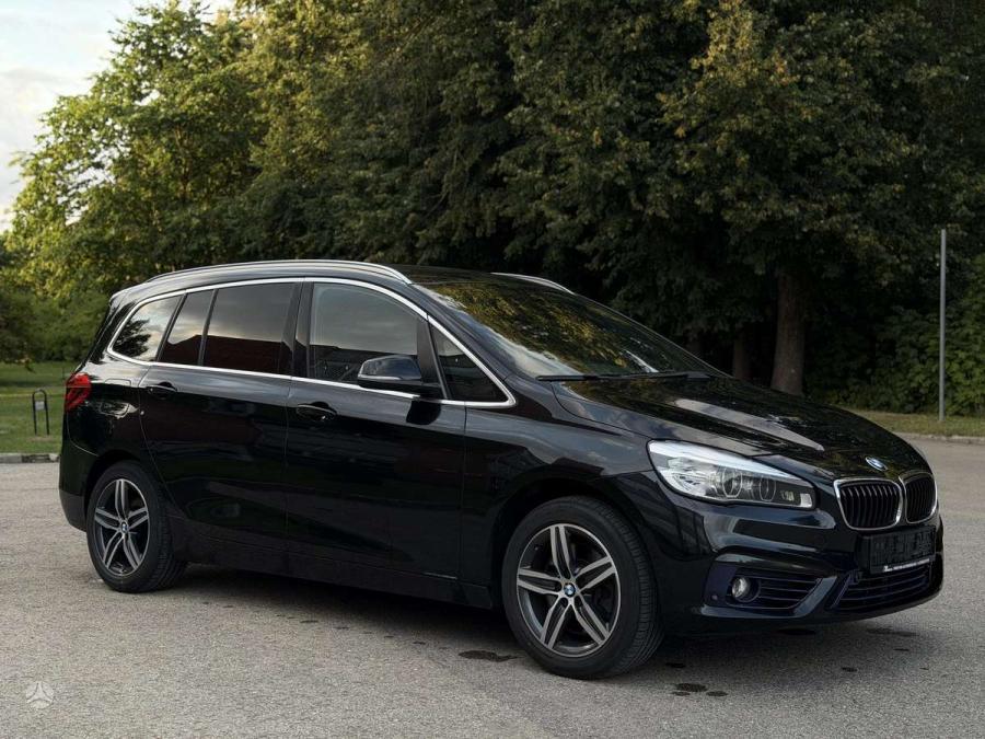 Black BMW 220 2015 in Rokiskis, with an engine capacity of 2.00 L and mileage of 219 thousand km for 8650 €, photo 9 on AUTOMOTO.COM.LV