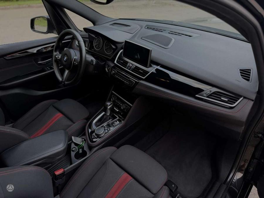 Black BMW 220 2015 in Rokiskis, with an engine capacity of 2.00 L and mileage of 219 thousand km for 8650 €, photo 23 on AUTOMOTO.COM.LV