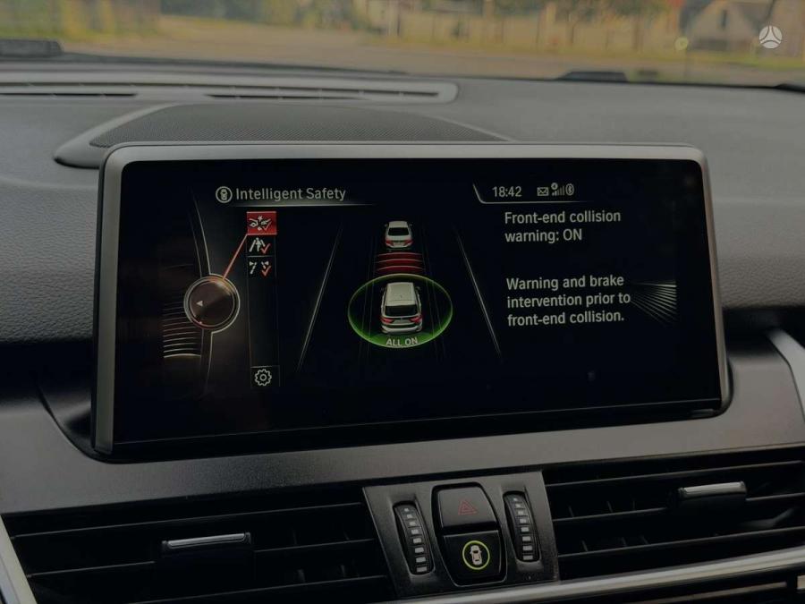 Black BMW 220 2015 in Rokiskis, with an engine capacity of 2.00 L and mileage of 219 thousand km for 8650 €, photo 37 on AUTOMOTO.COM.LV