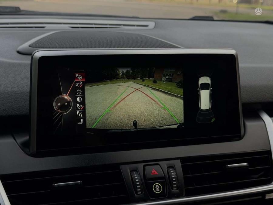 Black BMW 220 2015 in Rokiskis, with an engine capacity of 2.00 L and mileage of 219 thousand km for 8650 €, photo 38 on AUTOMOTO.COM.LV