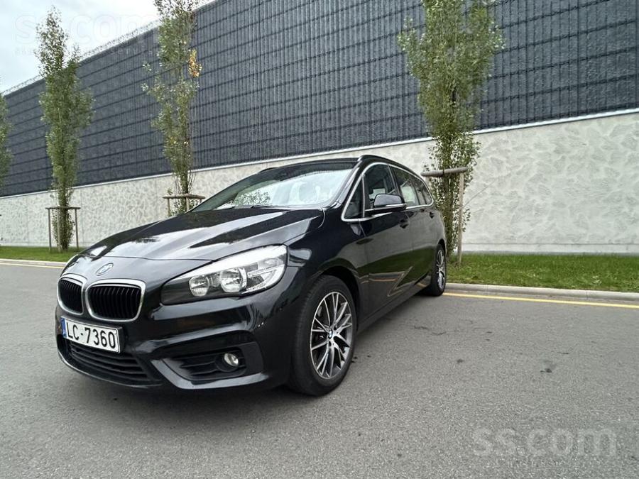 Black BMW 220 2015 in Riga, with an engine capacity of 2.00 L and mileage of 210 thousand km for 6500 €, photo 6 on AUTOMOTO.COM.LV