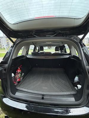 Black BMW 220 2015 in Riga, with an engine capacity of 2.00 L and mileage of 210 thousand km for 6500 €, photo 8 on AUTOMOTO.COM.LV