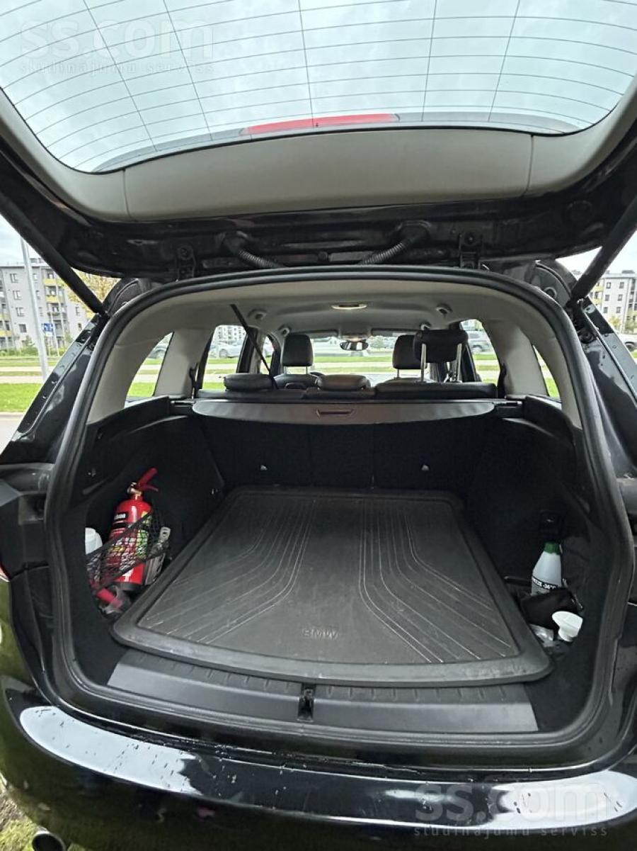 Black BMW 220 2015 in Riga, with an engine capacity of 2.00 L and mileage of 210 thousand km for 6500 €, photo 8 on AUTOMOTO.COM.LV