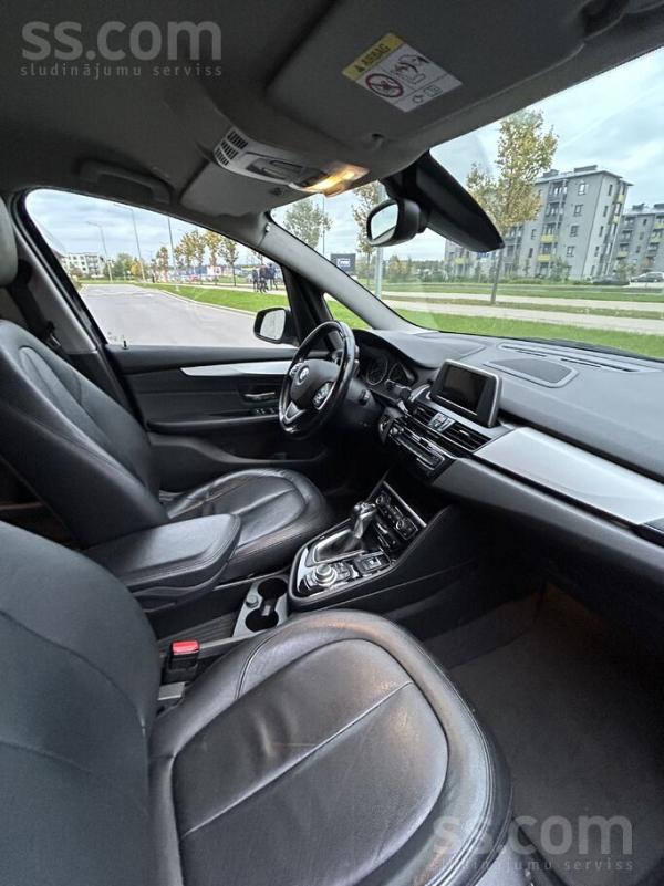 Melns BMW 220 2015 Rīga, ar dzinēja tilpumu 2.00 L un nobraukumu 210 tūkst. km par 6500 €, foto 10 vietnē AUTOMOTO.COM.LV