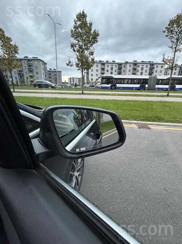 Melns BMW 220 2015 Rīga, ar dzinēja tilpumu 2.00 L un nobraukumu 210 tūkst. km par 6500 €, foto 11 vietnē AUTOMOTO.COM.LV