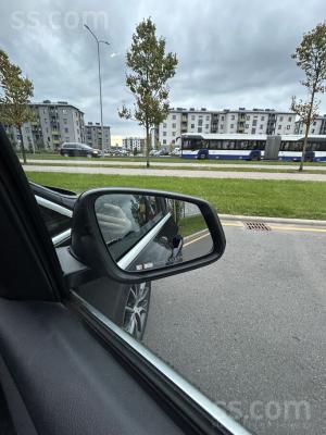 Black BMW 220 2015 in Riga, with an engine capacity of 2.00 L and mileage of 210 thousand km for 6500 €, photo 11 on AUTOMOTO.COM.LV