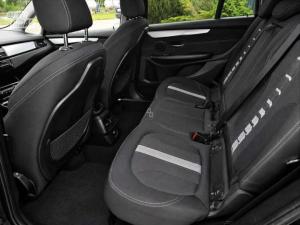 Black BMW 220 2015 in Prienai, with an engine capacity of 2.00 L and mileage of 260 thousand km for 7900 €, photo 7 on AUTOMOTO.COM.LV