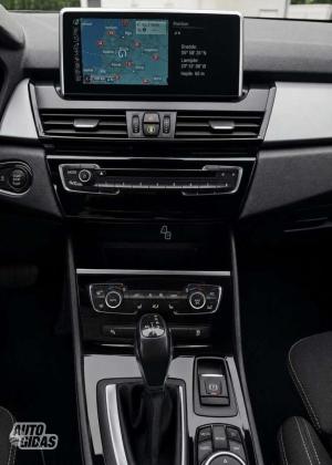 Black BMW 220 2015 in Prienai, with an engine capacity of 2.00 L and mileage of 260 thousand km for 7900 €, photo 10 on AUTOMOTO.COM.LV