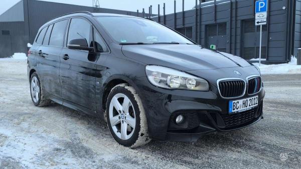 Black BMW 220 2016 in Vilnius, with an engine capacity of 0.00 L and mileage of 265 thousand km for 10990 €, photo 3 on AUTOMOTO.COM.LV
