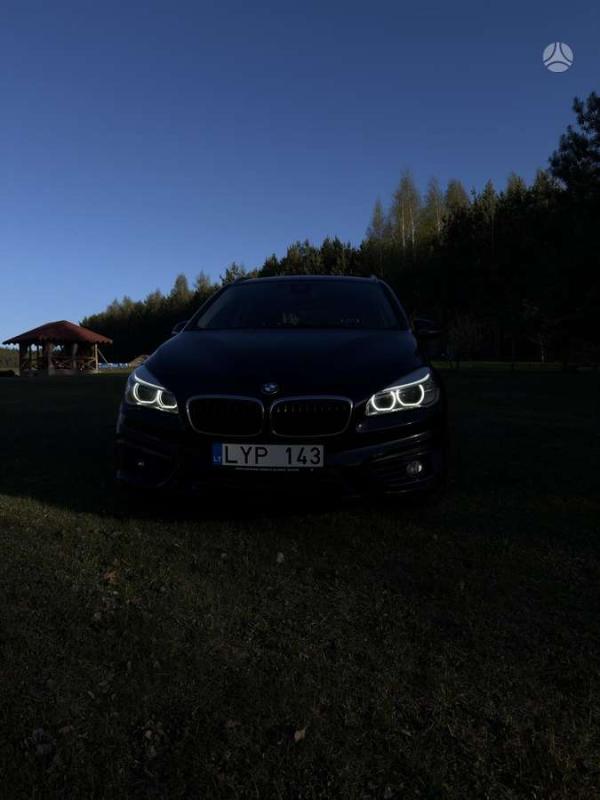 Black BMW 220 2016 in Vilnius, with an engine capacity of 2.00 L and mileage of 260 thousand km for 8800 €, photo 9 on AUTOMOTO.COM.LV