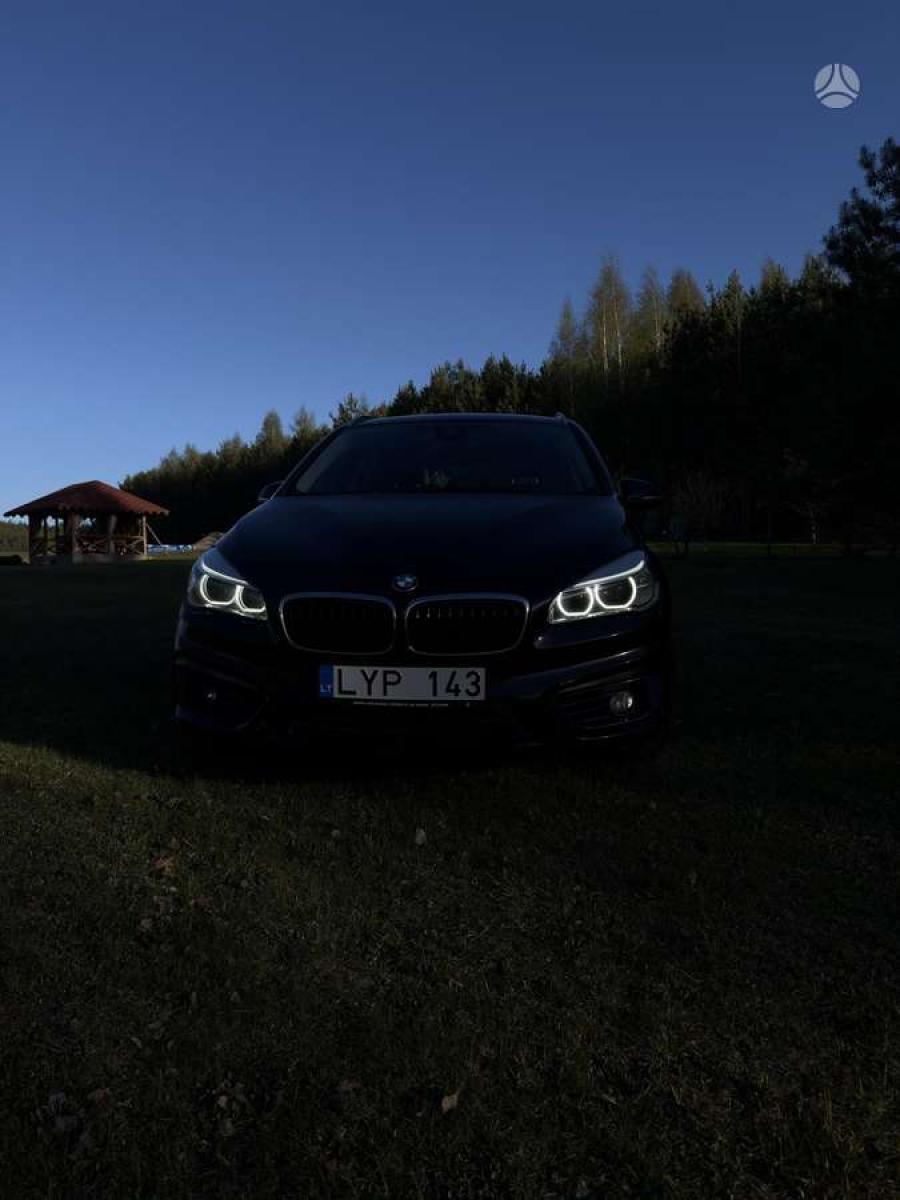 Black BMW 220 2016 in Vilnius, with an engine capacity of 2.00 L and mileage of 260 thousand km for 8800 €, photo 9 on AUTOMOTO.COM.LV