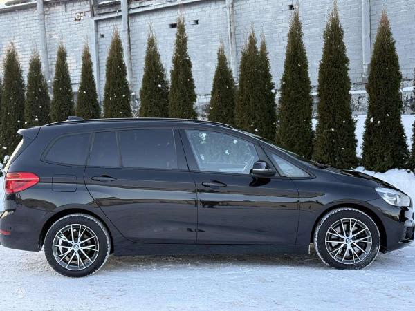 Black BMW 220 2017 in Siauliai, with an engine capacity of 2.00 L and mileage of 176 thousand km for 7999 €, photo 6 on AUTOMOTO.COM.LV