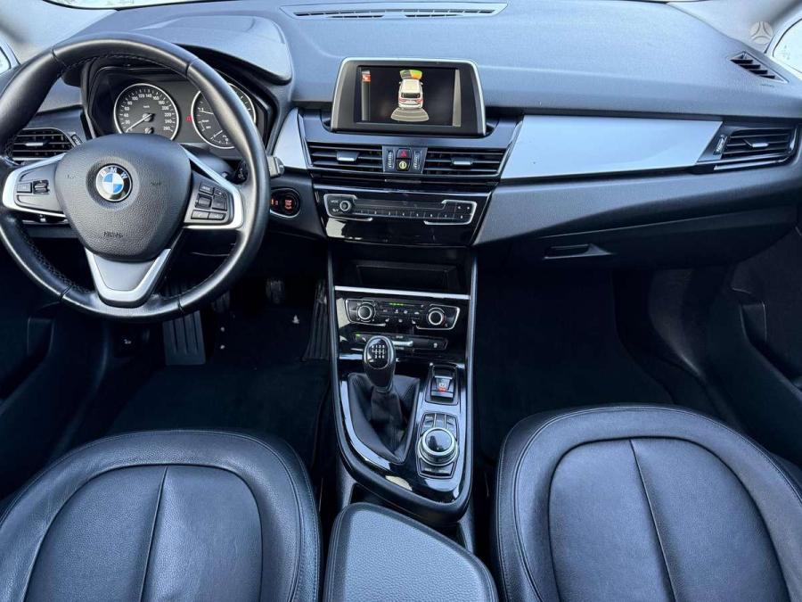 Black BMW 220 2017 in Siauliai, with an engine capacity of 2.00 L and mileage of 176 thousand km for 7999 €, photo 15 on AUTOMOTO.COM.LV