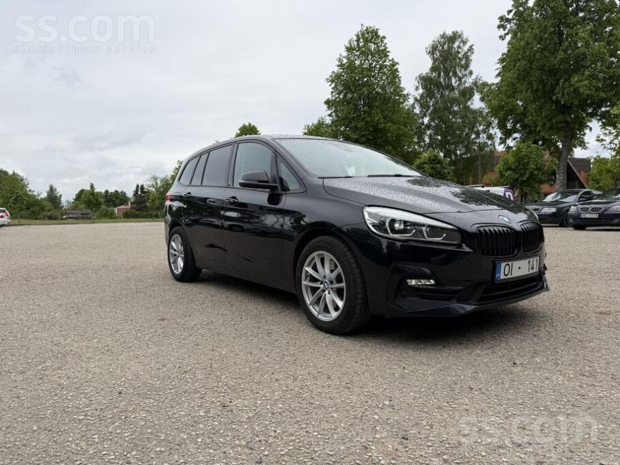 Black BMW 220 2017 in Cesis, with an engine capacity of 2.00 L and mileage of 172 thousand km for 11500 €, photo 3 on AUTOMOTO.COM.LV