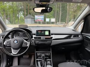 Black BMW 220 2017 in Cesis, with an engine capacity of 2.00 L and mileage of 172 thousand km for 11500 €, photo 10 on AUTOMOTO.COM.LV