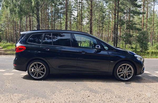 Melns BMW 220 2017 Kazlų Rūda, ar dzinēja tilpumu 2.00 L un nobraukumu 200 tūkst. km par 11000 €, foto 6 vietnē AUTOMOTO.COM.LV