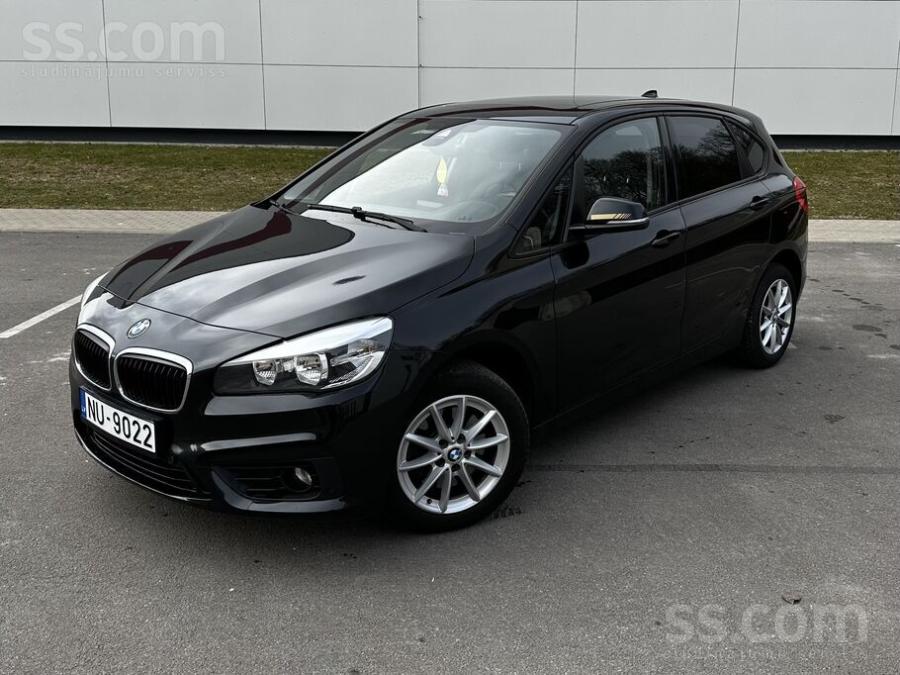 Black BMW 220 2018 in Riga, with an engine capacity of 2.00 L and mileage of 222 thousand km for 9000 €, photo 1 on AUTOMOTO.COM.LV