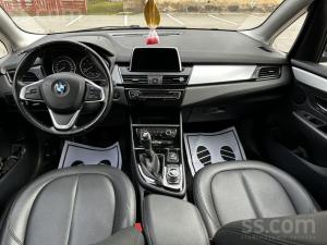 Black BMW 220 2018 in Riga, with an engine capacity of 2.00 L and mileage of 222 thousand km for 9000 €, photo 7 on AUTOMOTO.COM.LV