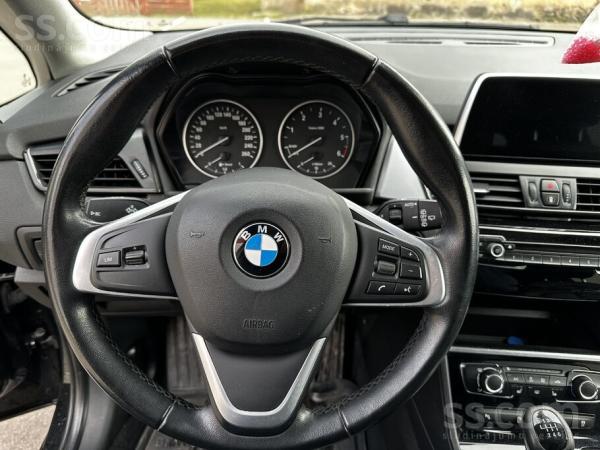 Black BMW 220 2018 in Riga, with an engine capacity of 2.00 L and mileage of 222 thousand km for 9000 €, photo 8 on AUTOMOTO.COM.LV