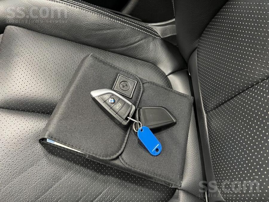 Melns BMW 220 2018 Rīga, ar dzinēja tilpumu 2.00 L un nobraukumu 48 tūkst. km par 15990 €, foto 20 vietnē AUTOMOTO.COM.LV
