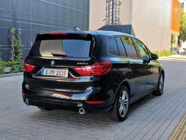 Black BMW 220 2019 in Klaipeda, with an engine capacity of 2.00 L and mileage of 290 thousand km for 12950 €, photo 7 on AUTOMOTO.COM.LV