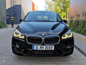 Black BMW 220 2019 in Klaipeda, with an engine capacity of 2.00 L and mileage of 290 thousand km for 12950 €, photo 13 on AUTOMOTO.COM.LV