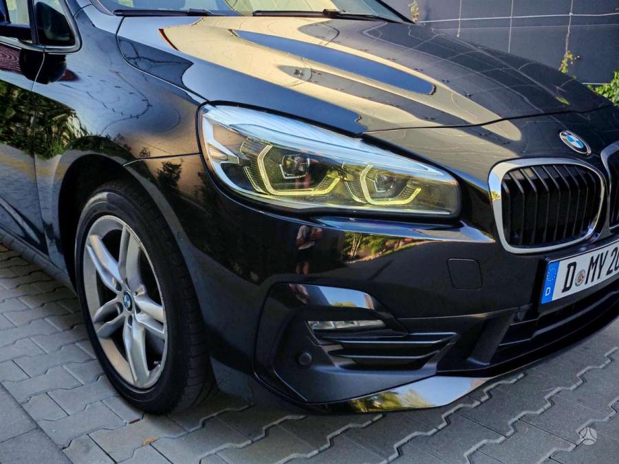 Black BMW 220 2019 in Klaipeda, with an engine capacity of 2.00 L and mileage of 290 thousand km for 12950 €, photo 14 on AUTOMOTO.COM.LV