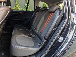 Black BMW 220 2019 in Klaipeda, with an engine capacity of 2.00 L and mileage of 290 thousand km for 12950 €, photo 17 on AUTOMOTO.COM.LV
