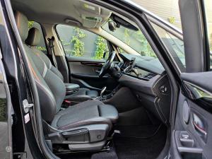 Black BMW 220 2019 in Klaipeda, with an engine capacity of 2.00 L and mileage of 290 thousand km for 12950 €, photo 21 on AUTOMOTO.COM.LV