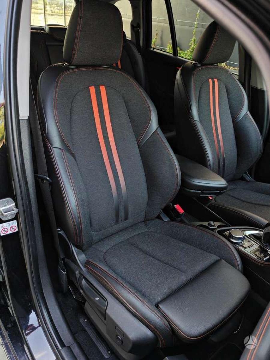 Black BMW 220 2019 in Klaipeda, with an engine capacity of 2.00 L and mileage of 290 thousand km for 12950 €, photo 23 on AUTOMOTO.COM.LV