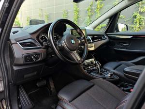 Black BMW 220 2019 in Klaipeda, with an engine capacity of 2.00 L and mileage of 290 thousand km for 12950 €, photo 27 on AUTOMOTO.COM.LV