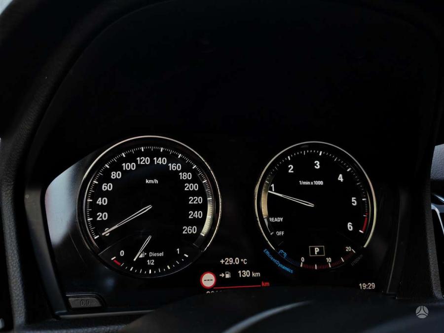 Black BMW 220 2019 in Klaipeda, with an engine capacity of 2.00 L and mileage of 290 thousand km for 12950 €, photo 46 on AUTOMOTO.COM.LV