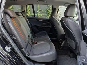 Black BMW 220 2019 in Klaipeda, with an engine capacity of 2.00 L and mileage of 290 thousand km for 12750 €, photo 21 on AUTOMOTO.COM.LV