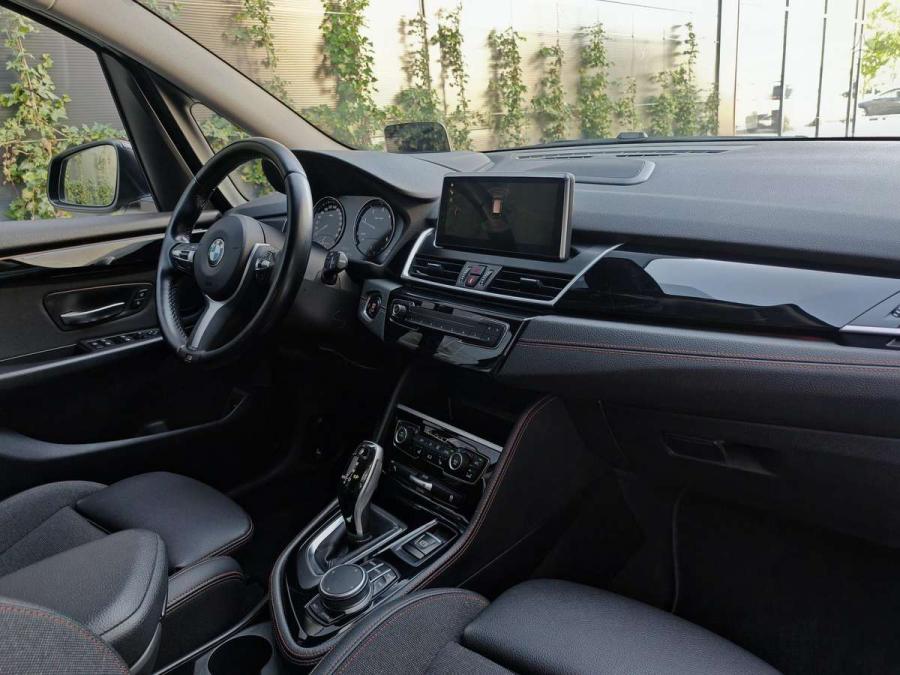 Black BMW 220 2019 in Klaipeda, with an engine capacity of 2.00 L and mileage of 290 thousand km for 12750 €, photo 28 on AUTOMOTO.COM.LV