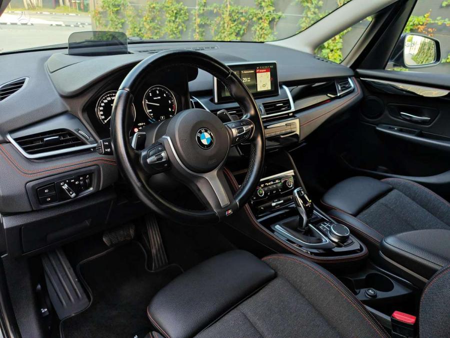 Black BMW 220 2019 in Klaipeda, with an engine capacity of 2.00 L and mileage of 290 thousand km for 12750 €, photo 30 on AUTOMOTO.COM.LV