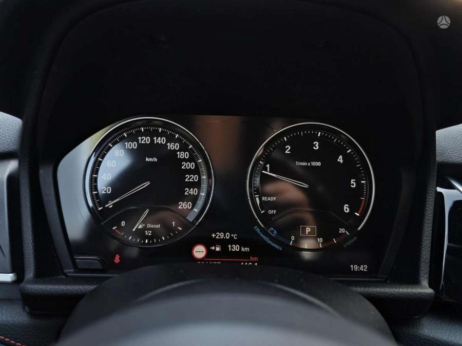 Black BMW 220 2019 in Klaipeda, with an engine capacity of 2.00 L and mileage of 290 thousand km for 12750 €, photo 35 on AUTOMOTO.COM.LV
