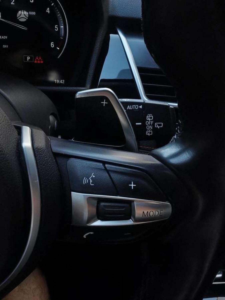 Black BMW 220 2019 in Klaipeda, with an engine capacity of 2.00 L and mileage of 290 thousand km for 12750 €, photo 38 on AUTOMOTO.COM.LV