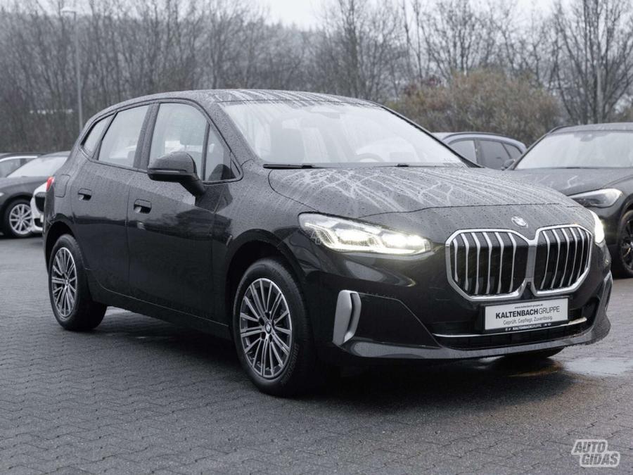Black BMW 220 2022 in Kaunas, with an engine capacity of 1.50 L and mileage of 19 thousand km for 30115 €, photo 3 on AUTOMOTO.COM.LV