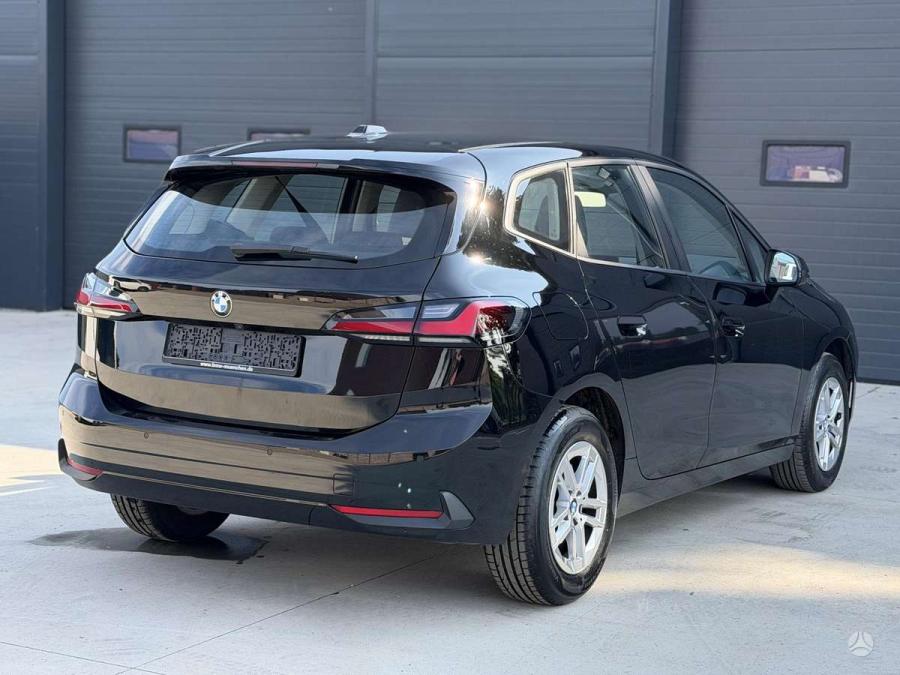 Melns BMW 220 2023 Kauņa, ar dzinēja tilpumu 2.00 L un nobraukumu 163 tūkst. km par 13850 €, foto 3 vietnē AUTOMOTO.COM.LV